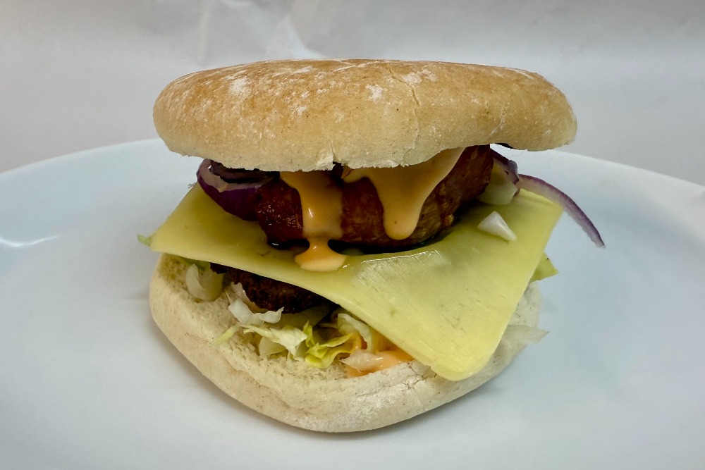 Two Brothers Staines - burgers